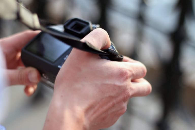 Shutter speed in a camera, beginner's guide - PHOTOGRAPHER PLANET